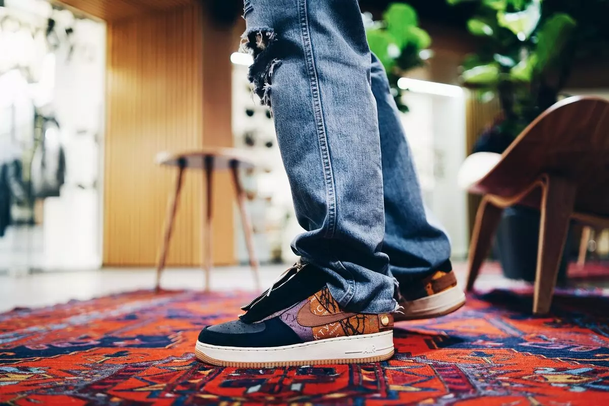 ក្រុមហ៊ុន Nike Air Force 1 x Travis Scott: PhotoSost 4223_6