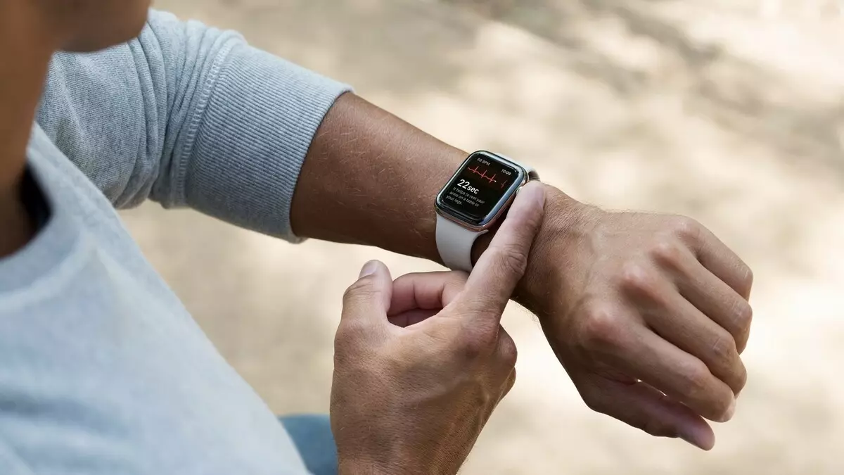 Apple Watch - Apple Main Gadget ကျန်းမာရေးကျန်းမာရေး 4340_0