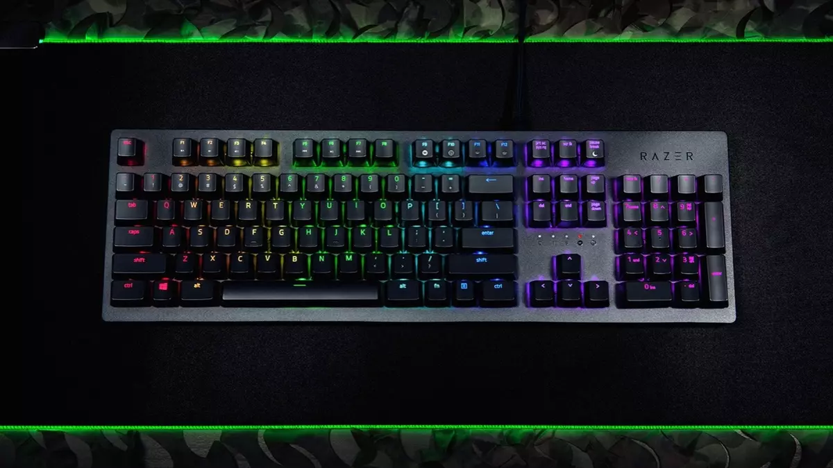 Razer прадставіла наўтбук з аптычнай клавіятурай 4507_2