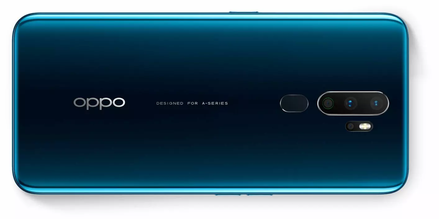 To OPPO-smarttelefoner med store batterier ankom i Russland 4640_2