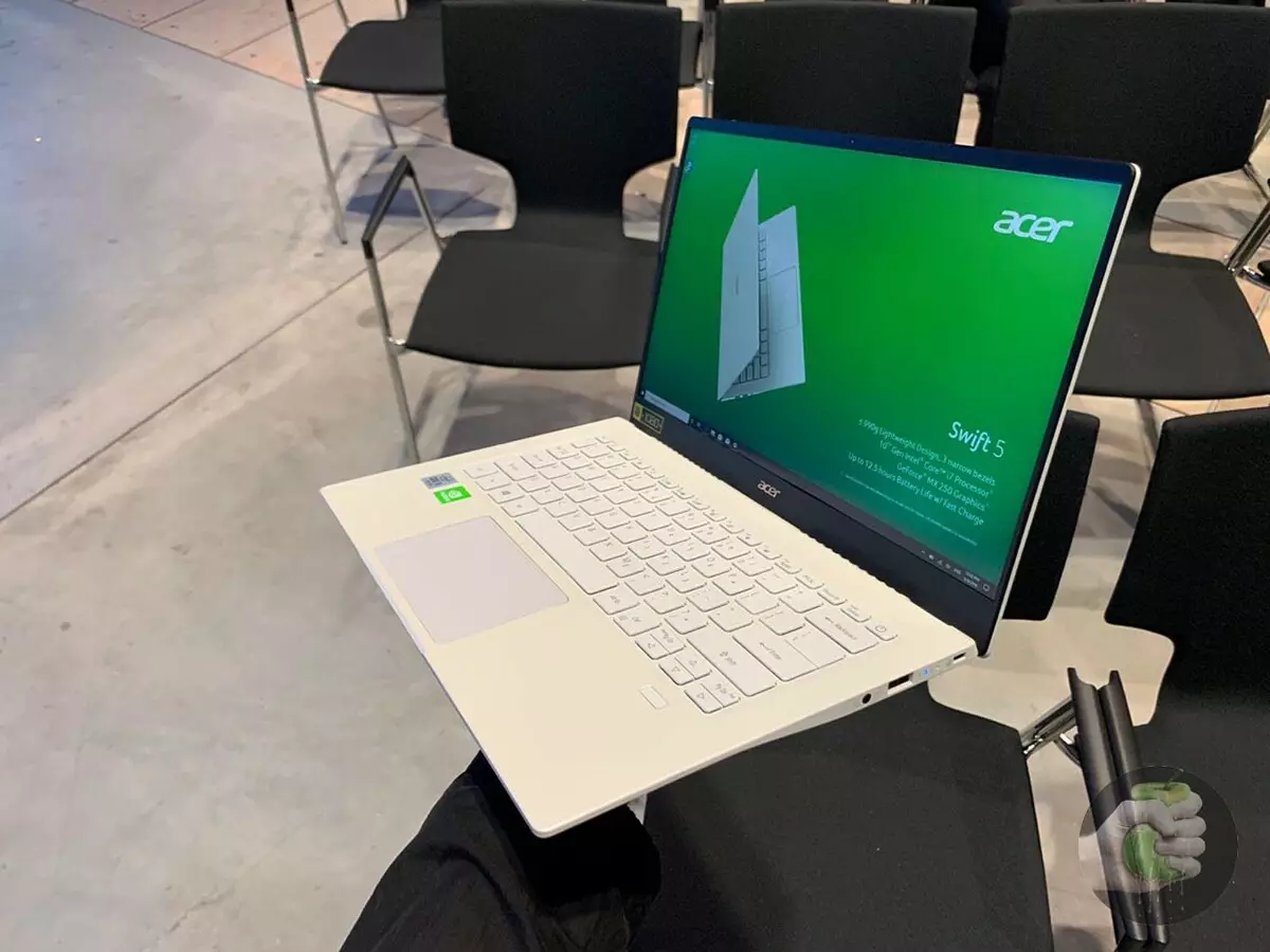 Crear i reproduir Mightwall: Acer va mostrar ordinadors portàtils per a dissenyadors i jugadors 4726_13