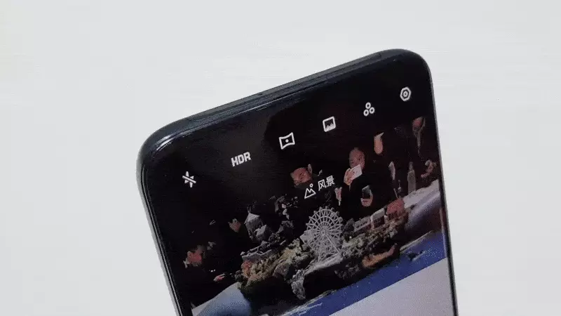 Nthuav OPPO Reno 2. Dab tsi tshiab? 4779_3