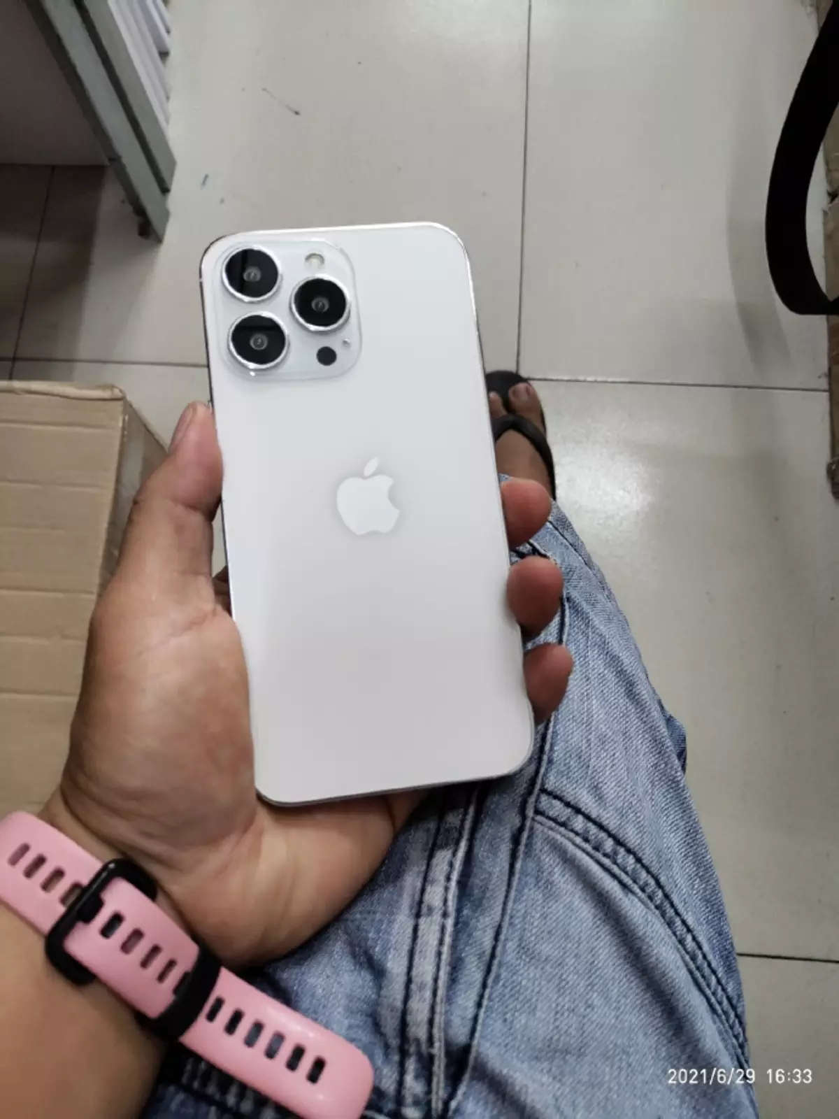 Photosost: Mạng xuất hiện iPhone 12s thực tế và 12S Pro 481_5