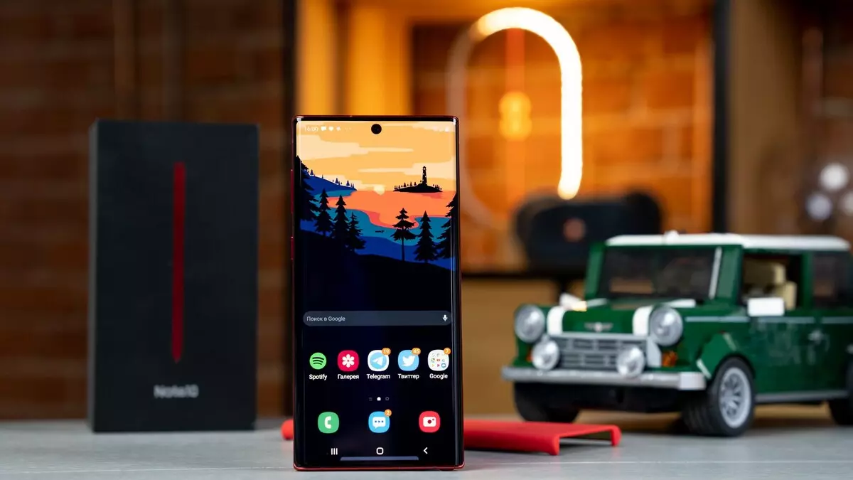 Samsung Galaxy Note10 ակնարկ. Թանկ եւ զով 4910_0