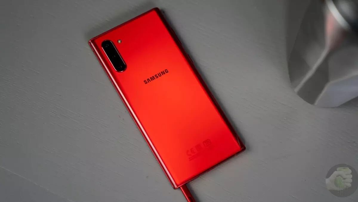 Samsung Galaxy Note10 Revizio: Multekosta kaj malvarmeta 4910_5