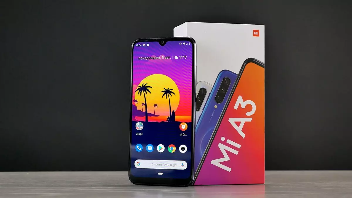 Xiaomi Mi A3 සමාලෝචනය: ඔහු පික්සෙල් නොවේ 4930_0