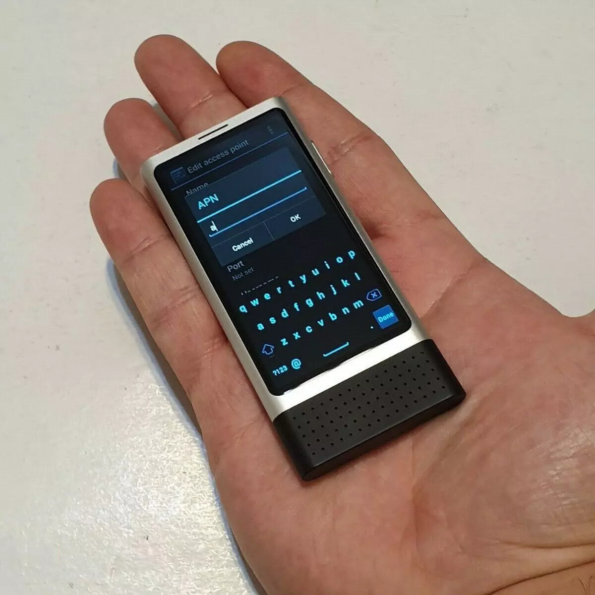 Ing eBay, prototipe lan smartphone Nokia sing ora diumumake 5226_2