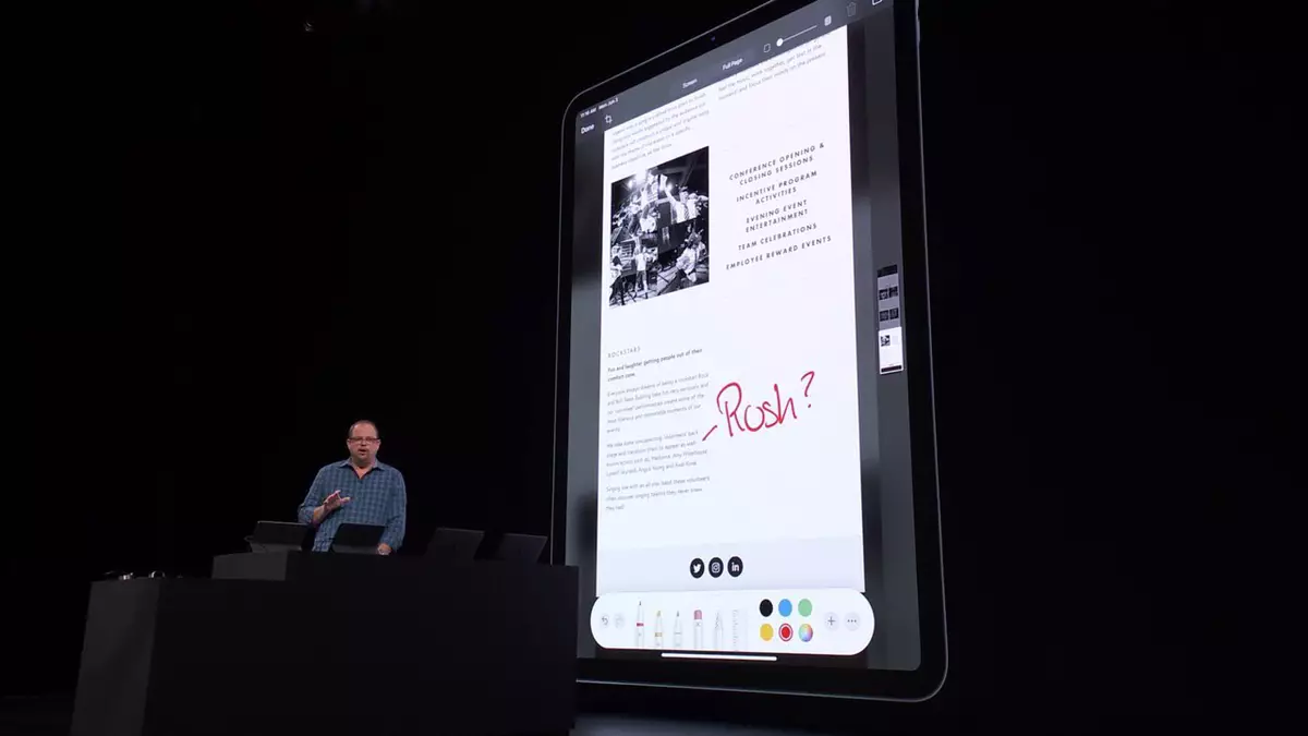 اپل iPados را نشان داد. حالا شما می توانید یک لپ تاپ را رد کنید 5274_8