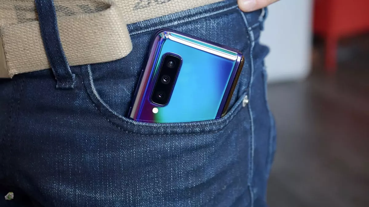 Hvad kan jeg gøre med Samsung Galaxy Fold? 5412_0