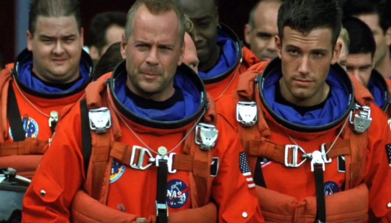 Bruce Willis będzie żył: SpaceX pomoże sprowadzić niebezpieczne asteroidy 5415_1