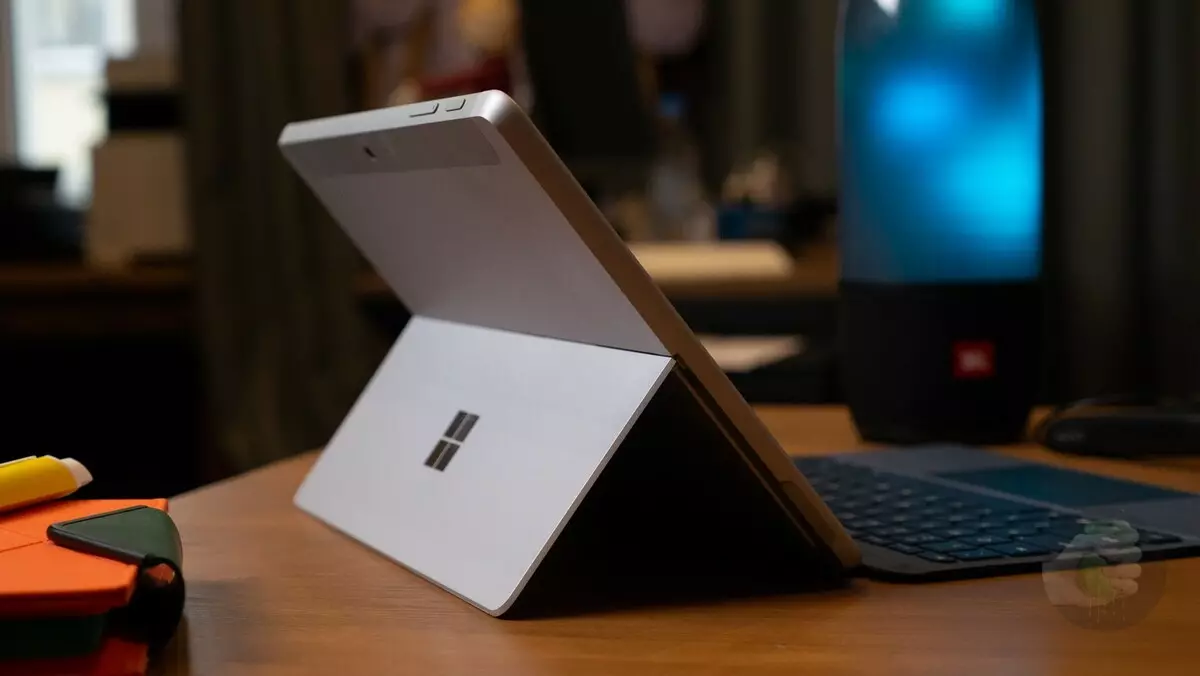 Microsoft Surface Be: چوڭ دېلولارنىڭ كىچىك تاختا كومپيۇتېر 5692_6