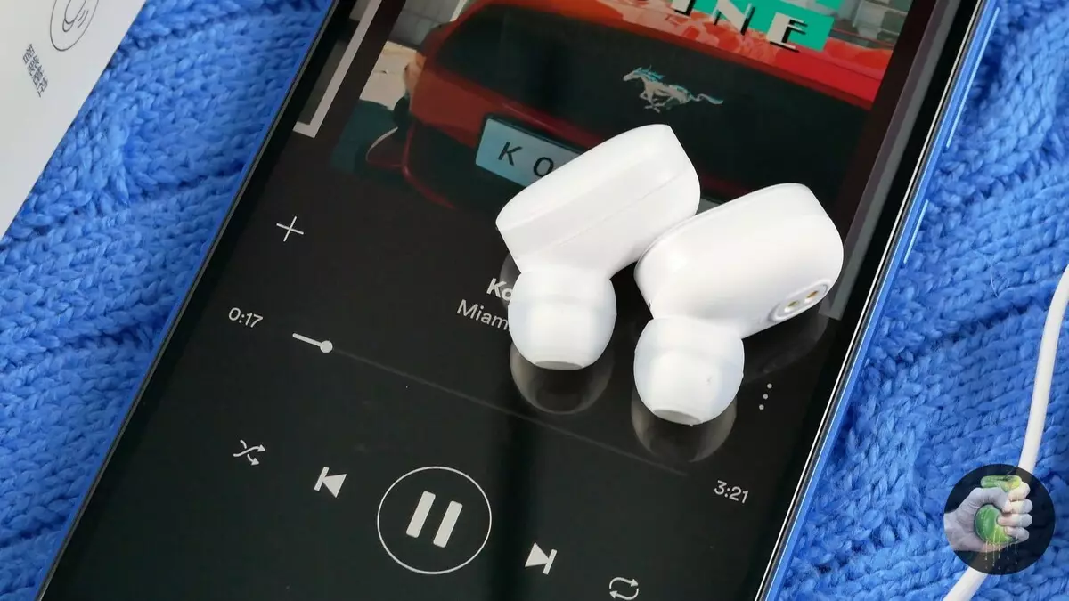 Ribyuha ang Xiaomi Airsots: Labing barato nga Wireless Headphone 5821_3