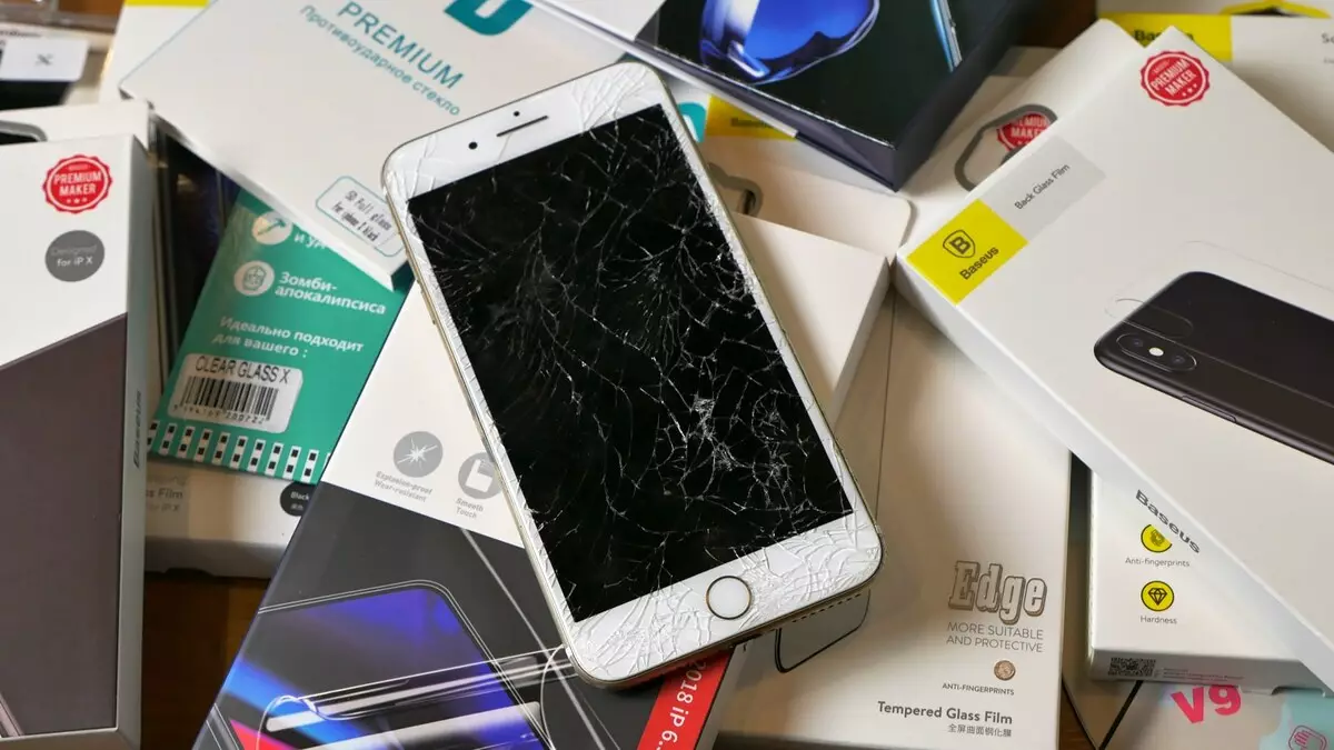 Hledáme nejlepší ochranné sklo pro iPhone 5853_0