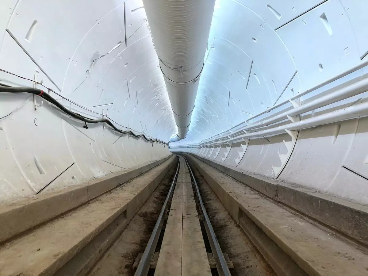 «Трафік руйнує душу»: The Boring Company Маска відкрила перший тунель 5858_11
