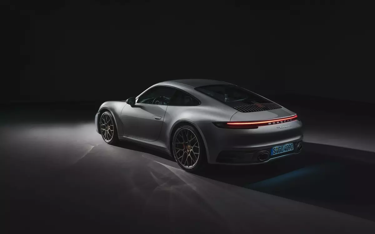 การสำเร็จความใคร่อย่างยั่งยืน: Porsche 911 ใหม่เปิดตัว 5934_2