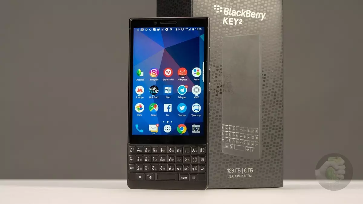 Browse Key2 fan BlackBerry: Yn 'e gloarje fan tradysjes fan push-knop 5939_9