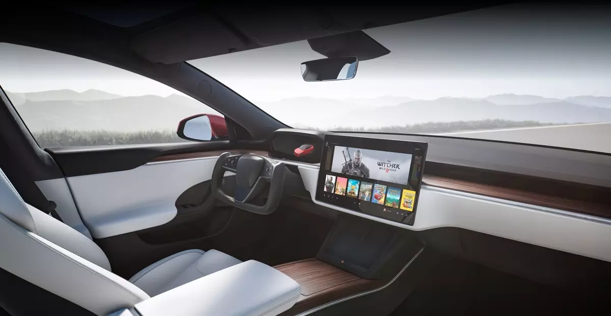 Eigners fan Tesla Model S plaid binne net tefreden mei de nije hân as