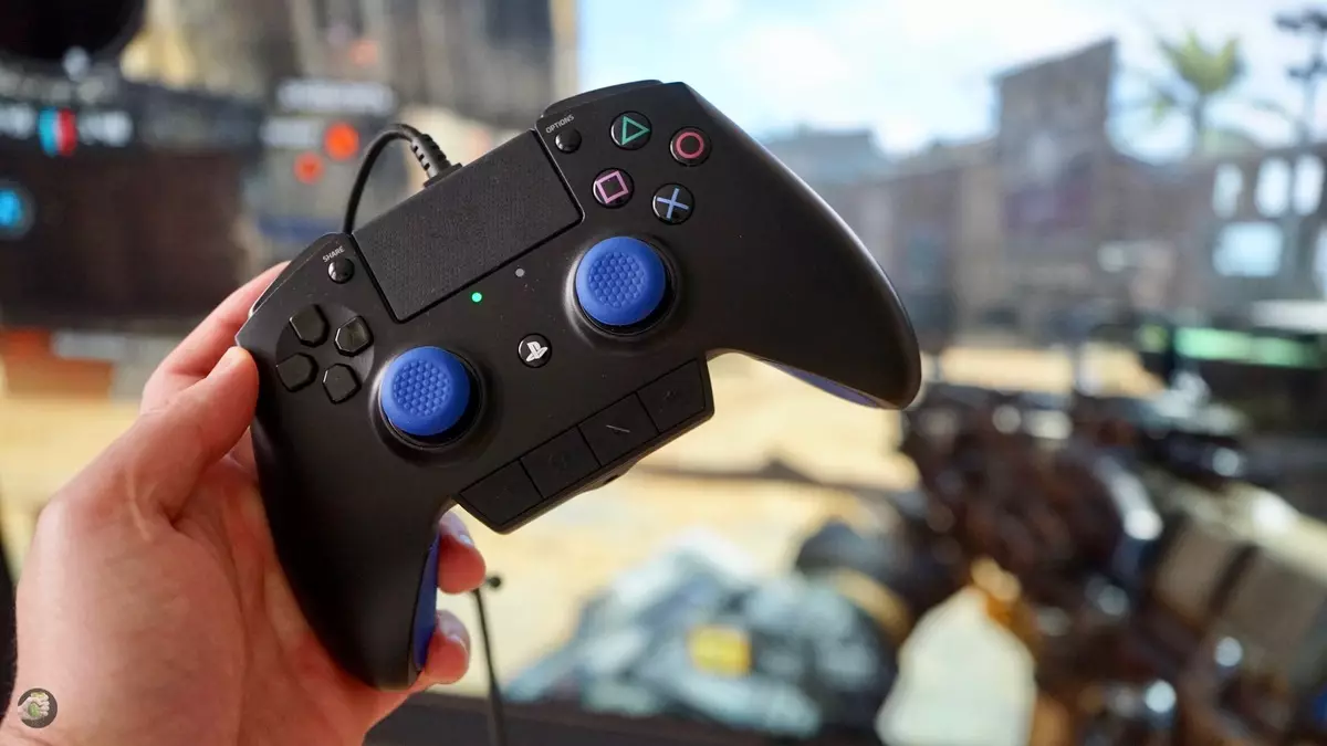 Razer Raiju Gamepad סקירה עבור PS4 6094_0