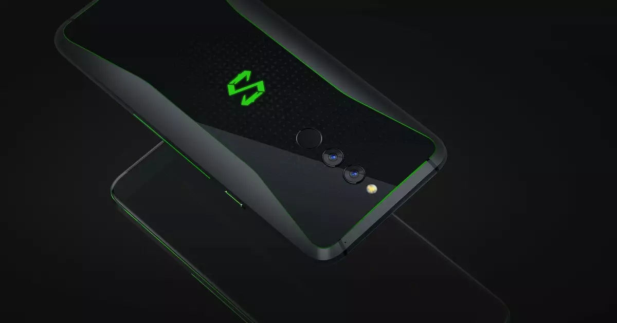 Xiaomi ya gabatar da Black Shark HOLo Smartphone 6109_0