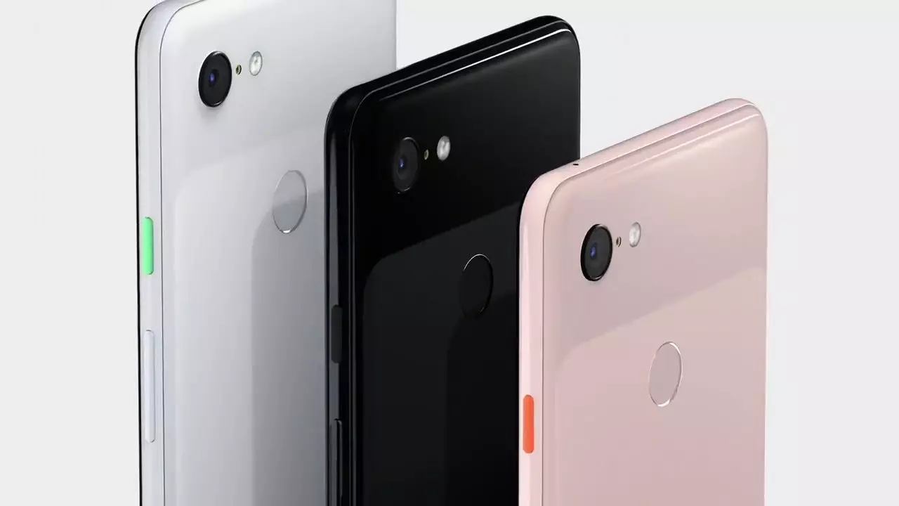 Google are shy: Pixel 3 and 3 XL are presented. 6185_4