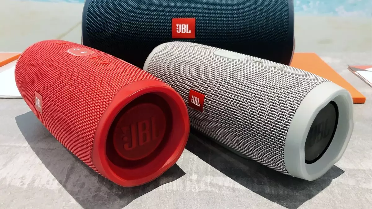 IFA 2018: Hizlari freskoak, haririk gabeko entzungailuak eta JBL Musika Espiritua 6395_0