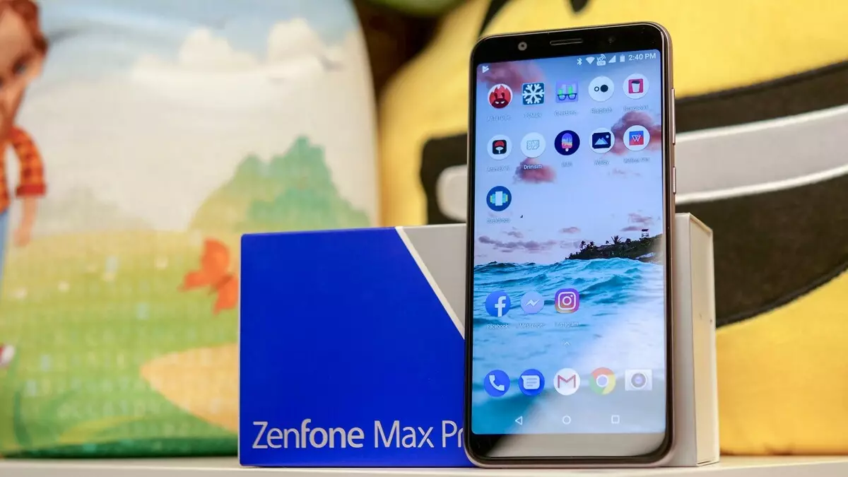 მიმოხილვა Asus Zenfone Max Pro (M1): საშუალო გმირი 6727_0