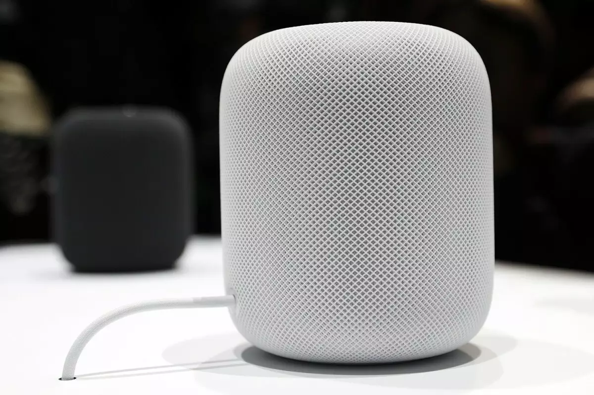 I le faalogo: O le a faʻafouina le Apple i luga o le Skippods ma Homepod i le 2019 6787_2