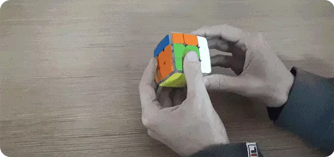 Річ дня: «розумний» Кубик Рубика 6857_4