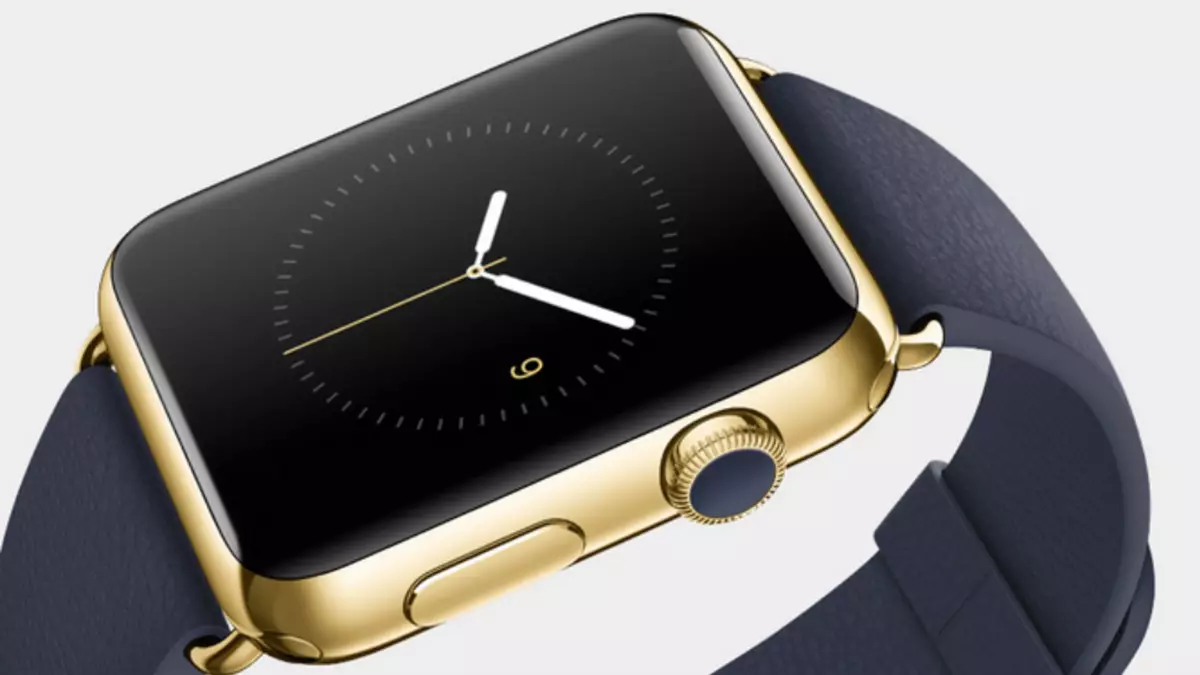 Fyrsti Apple Watch er alveg gamaldags. Golden útgáfa fyrir $ 17.000 líka 6890_0