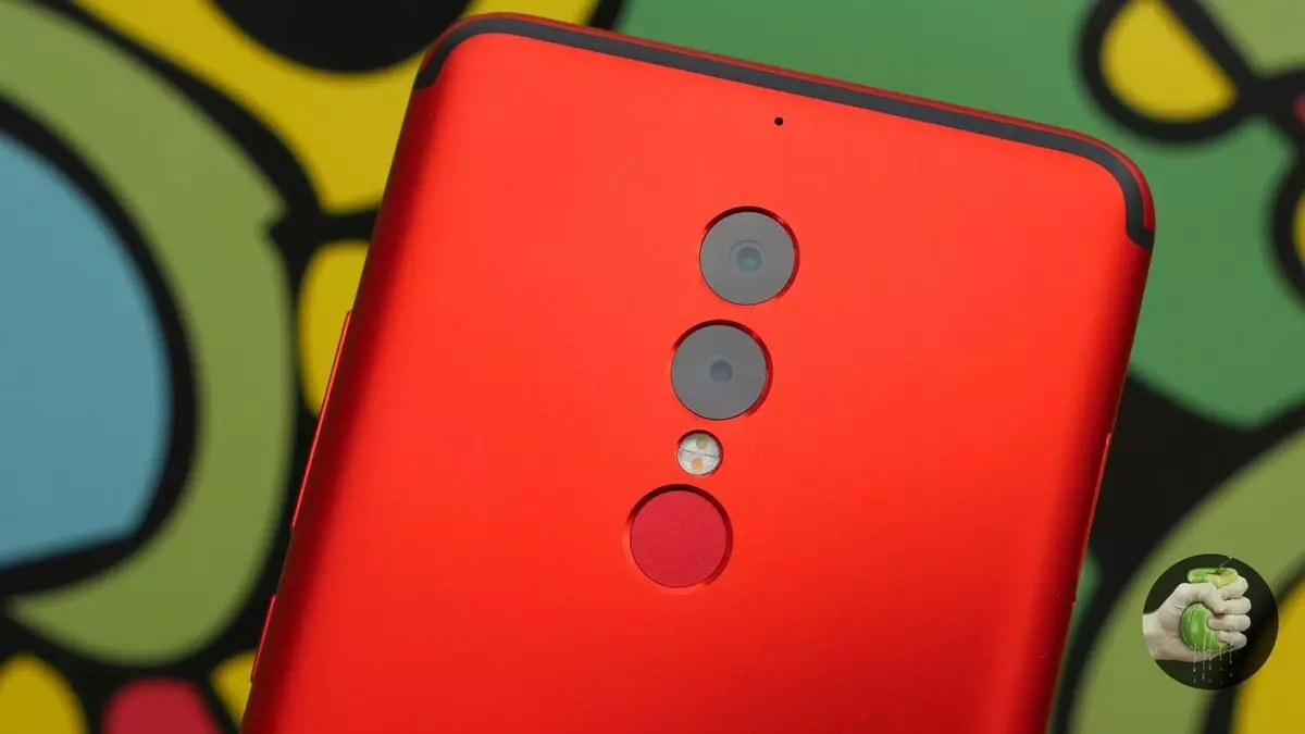 Umidigi S2 Lite: Červená čínská lucerna 7122_4