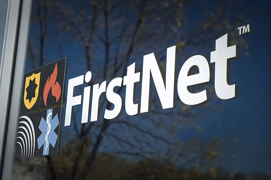 Mikä on American FirstNet - erityinen voimaverkosto? 7274_0
