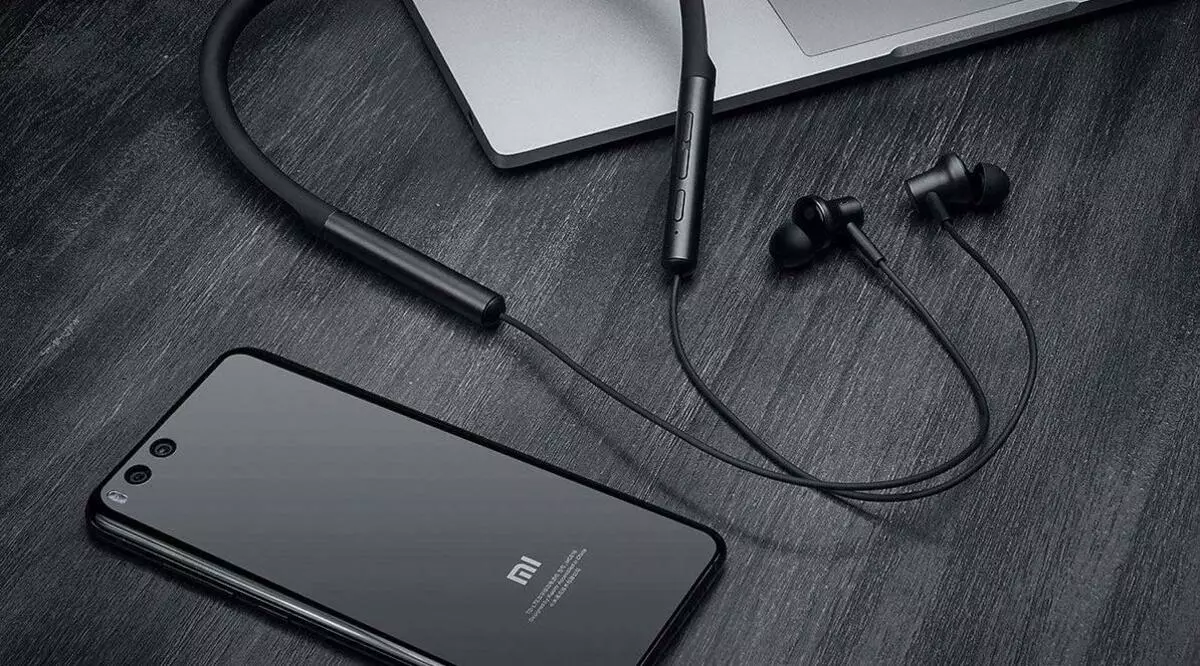 Xiaomi memperkenalkan headset Bluetooth dengan dukungan APTX dan speaker pintar 7338_2