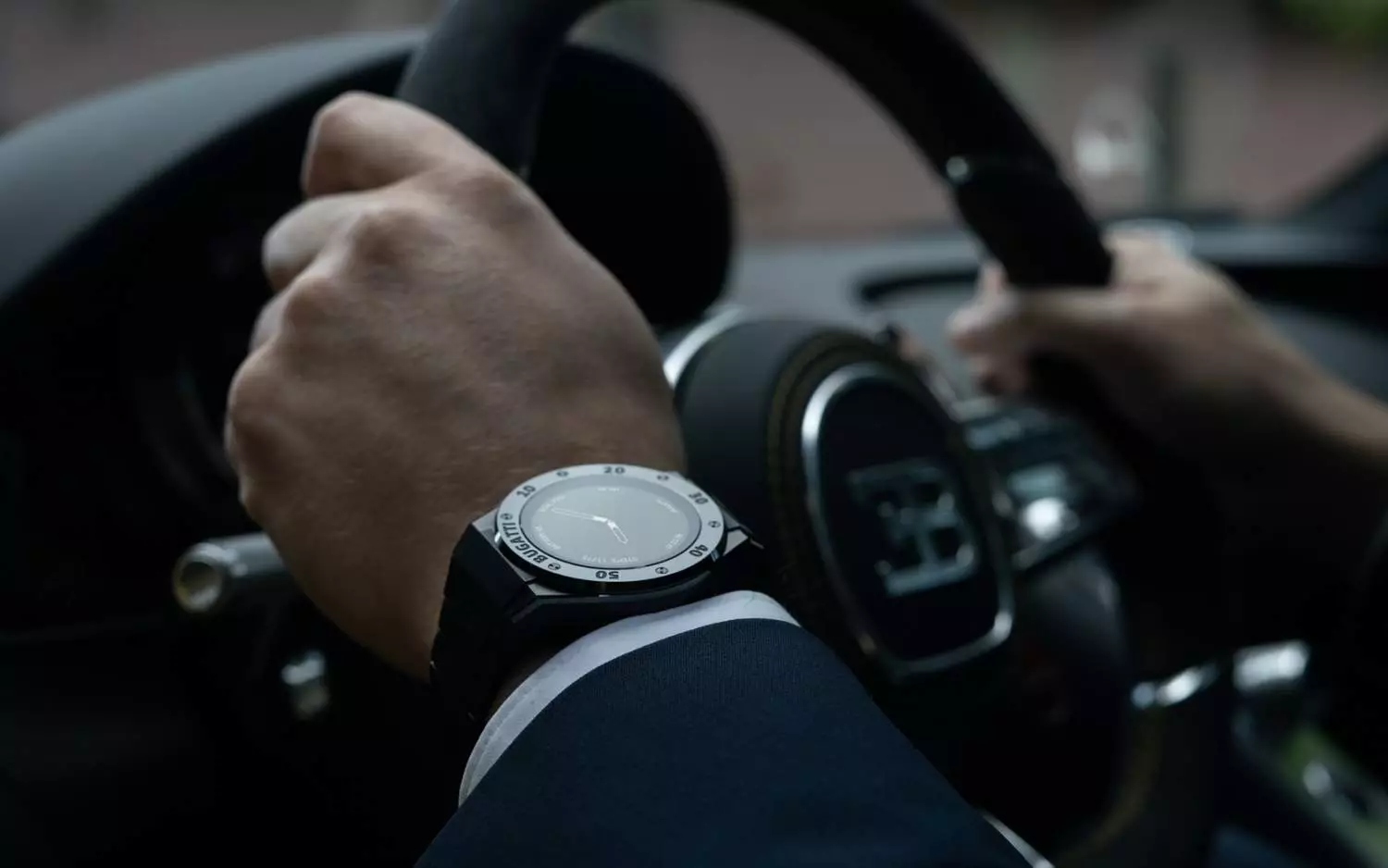 Bugatti a introduit la collection d'horloge 