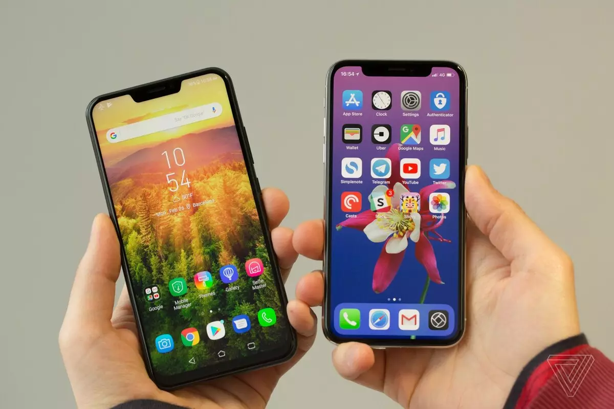 ASUS iPhone X cloned يېڭى ZenFone 5 كۆرسىتىلىشىچە 7471_1