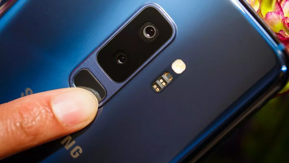 La fotocamera come in Galaxy S9 sarà in altri smartphone 7482_0