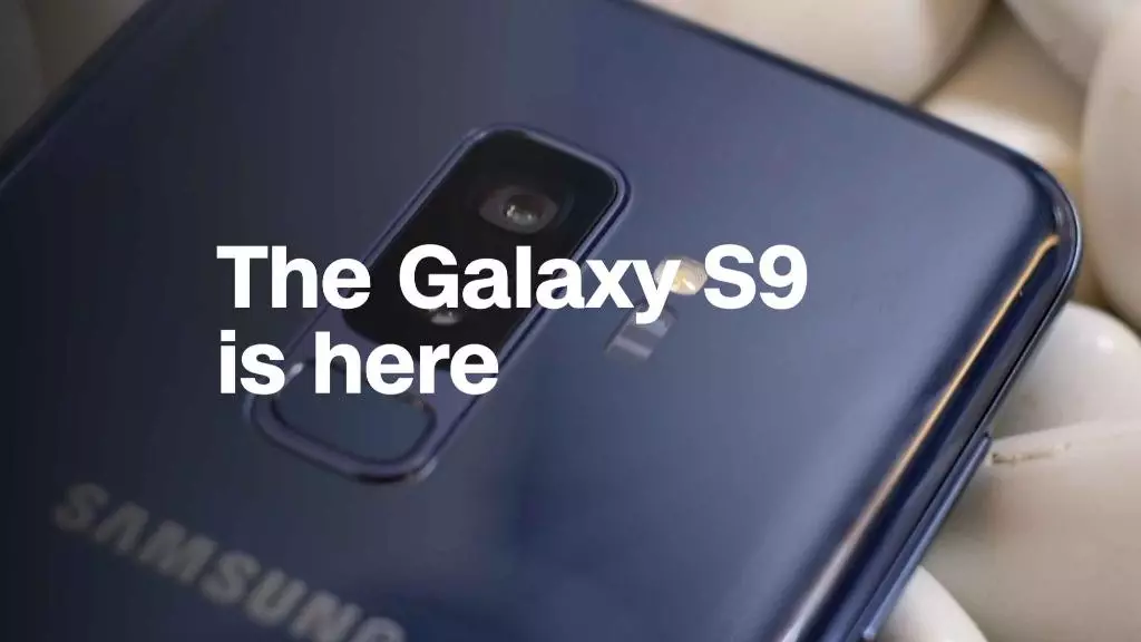 Samsung Galaxy S9 lub koob yees duab tiv thaiv koob yees duab 7535_0