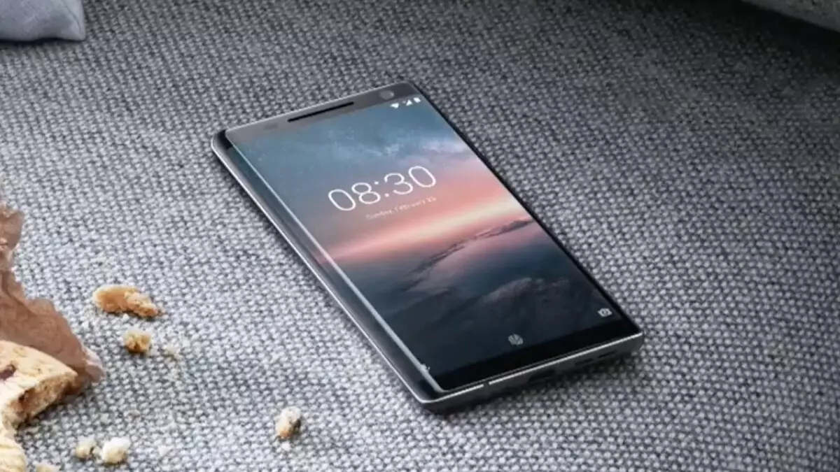 Nokia 8 Sirocco: Revolution eða bara annar smartphone á Android? 7551_1