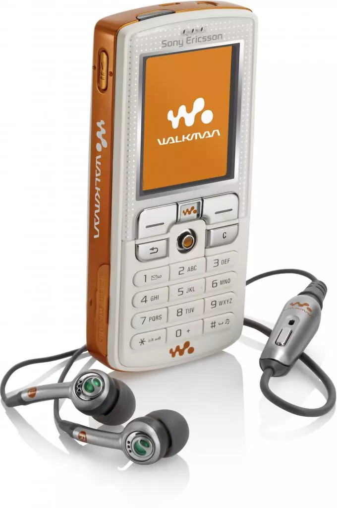 Me yasa Sony Ericsson K750 ya fi iphone X (Nostalgia Post) 7597_2