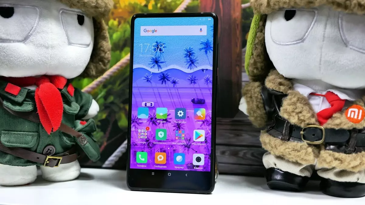 Ang Xiaomi Mi mix 2s mahimong usa ka camera nga adunay suporta alang sa artipisyal nga salabutan 7634_0