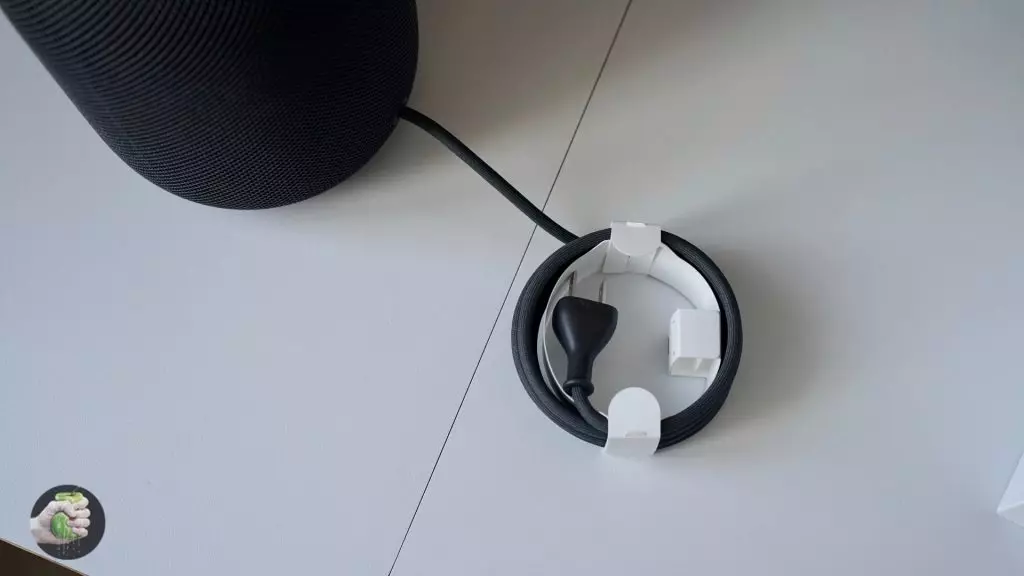 Visão geral da coluna da Apple HomePod; voou para o espaço! 7686_3