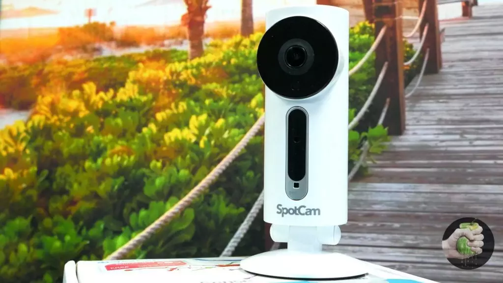 SpotCam Sense Review - Caméra de surveillance vidéo intelligente 7699_3