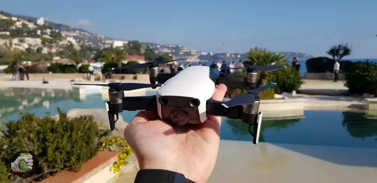 Firîna li ser drone nû dji mavic hewa; Ew baş derket! 7776_0
