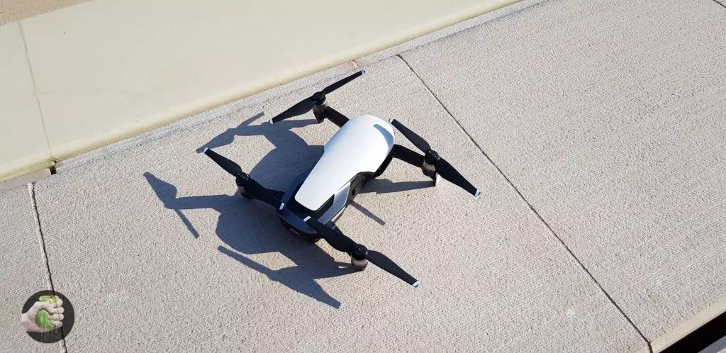 Firîna li ser drone nû dji mavic hewa; Ew baş derket! 7776_16