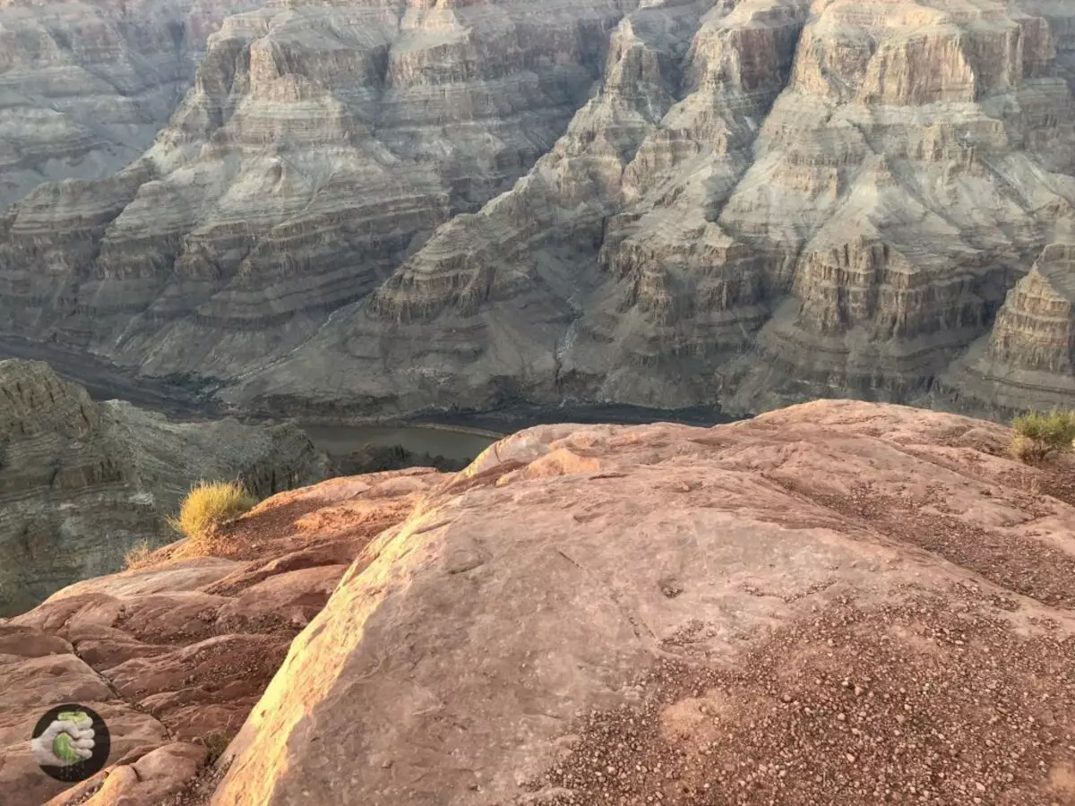 Ceļojumu piezīmes ar CES, piecas daļas, kur mēs devāmies skatīties Grand Canyon 7829_8