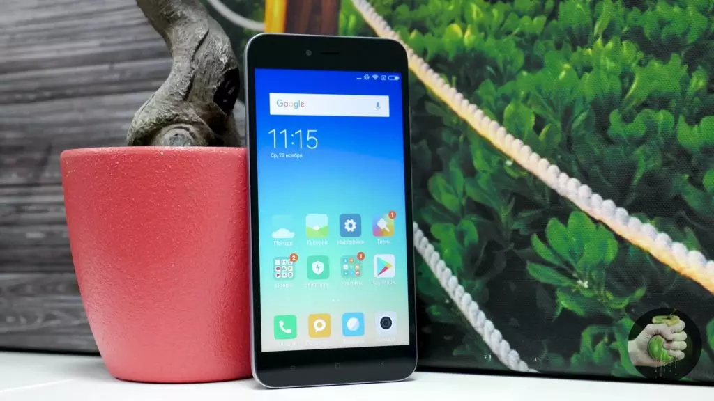 Огляд Xiaomi Redmi Note 5А: бюджетний один з великим екраном 8047_4