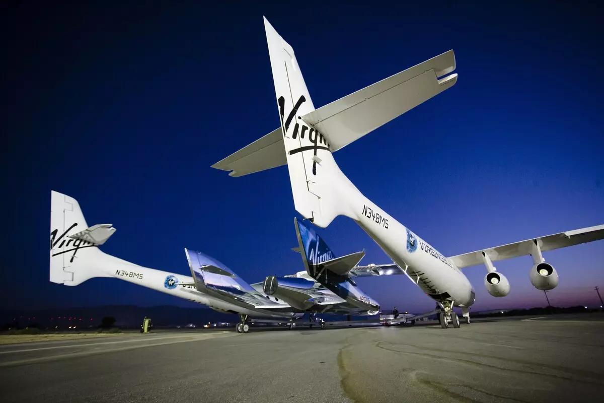 Virgin Galactic bëri një fluturim të suksesshëm VSS unitetit 804_1