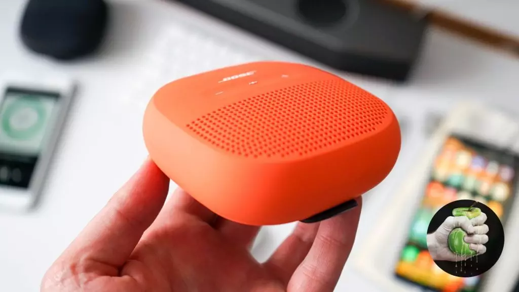 بوس SoundLink MICRO نظرة عامة: سوف يأخذك في كل مكان 8170_6