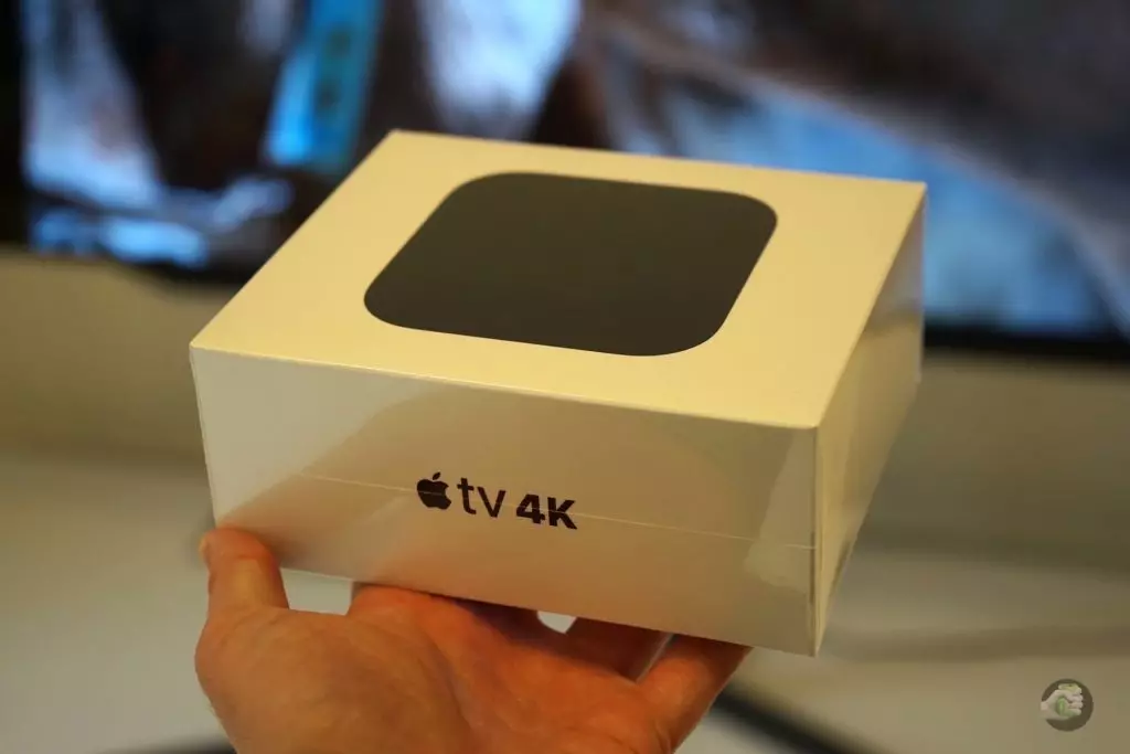 A medida que conectamos a Apple TV 4K a TV por un millón de rublos! 8275_1