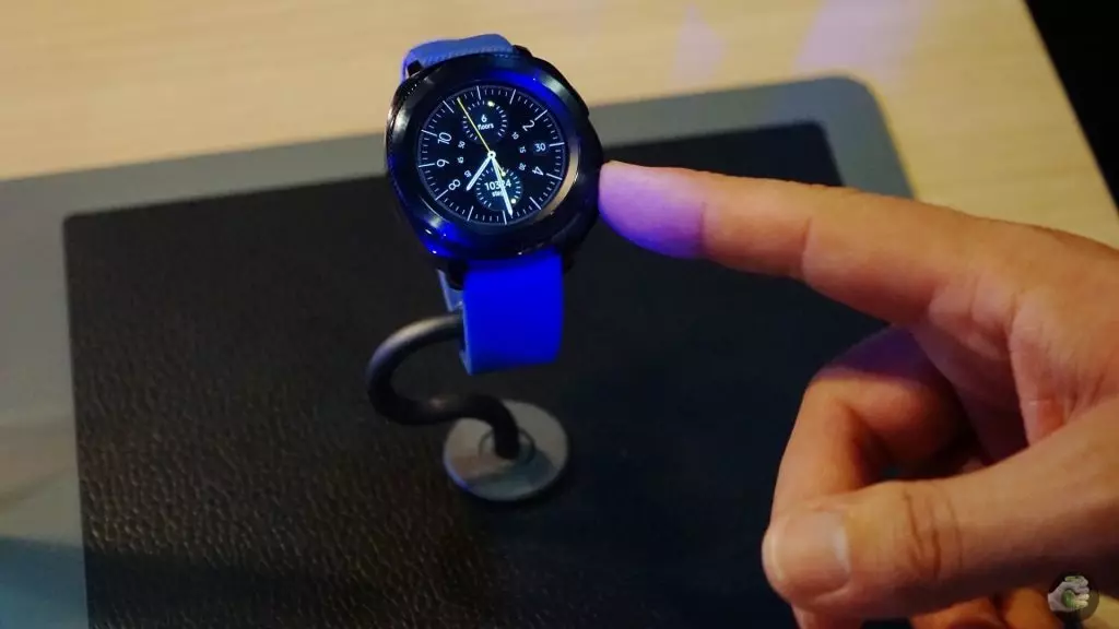 Samsung na IFA 2017: Smart Watch na Egwuregwu Bluetooth-ekweisi 8425_3