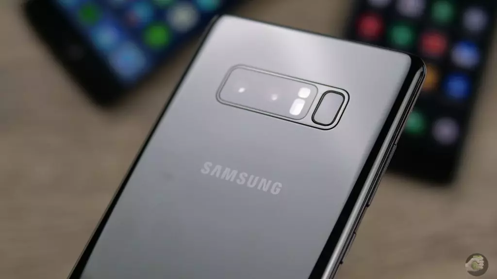 Samsung Galaxy Note 8. Kaping pisanan WOW-Kesan 8448_11